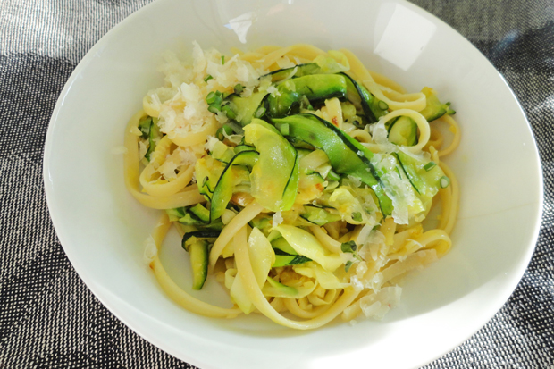 Zucchini Linguine - Rezept | GuteKueche.at